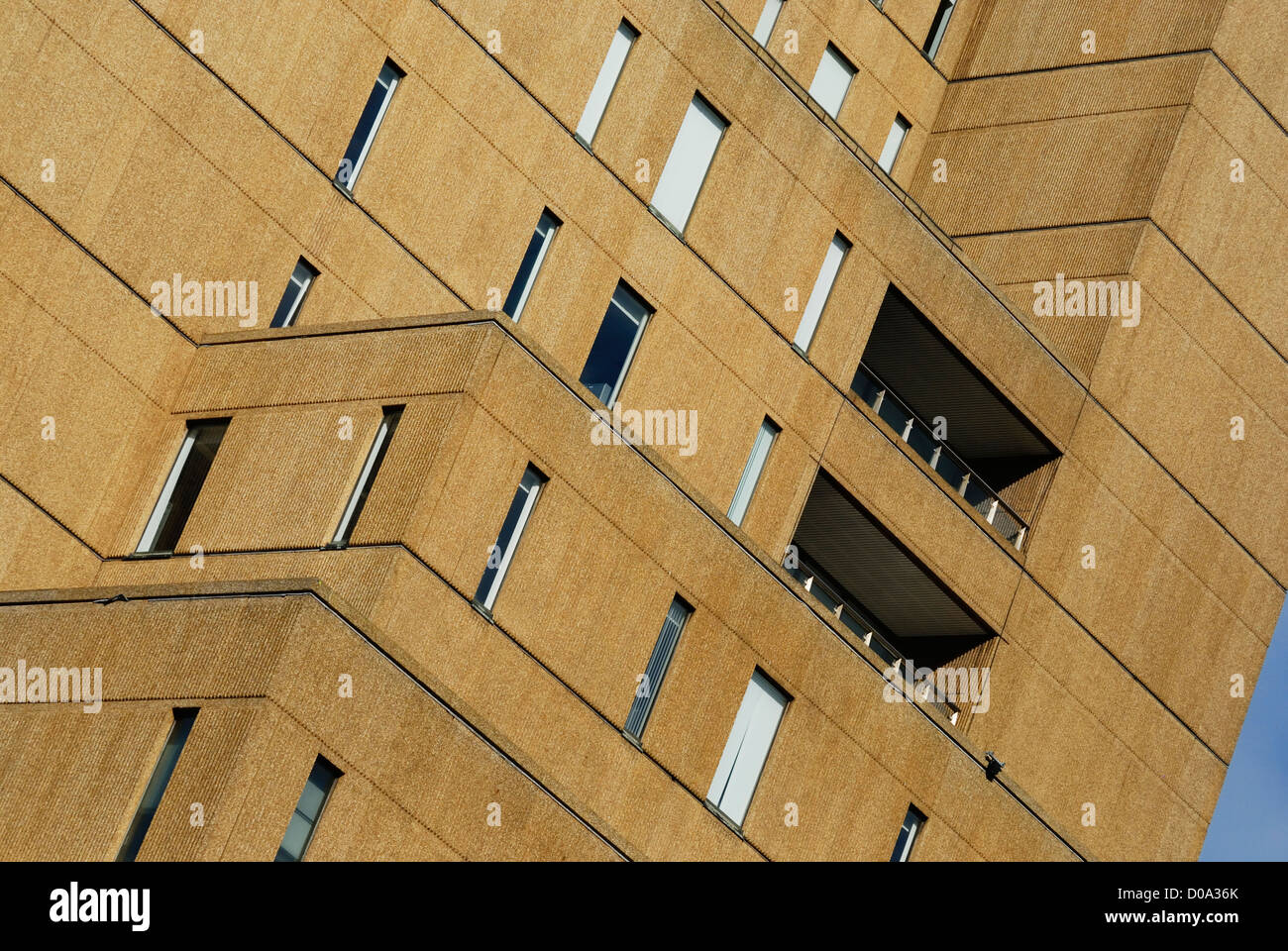 Blocky architecture hi-res stock photography and images - Alamy