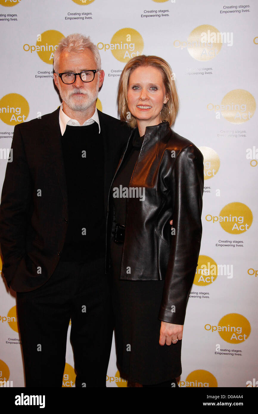 John Slattery and Cynthia Nixon Opening Act's one night only production ...