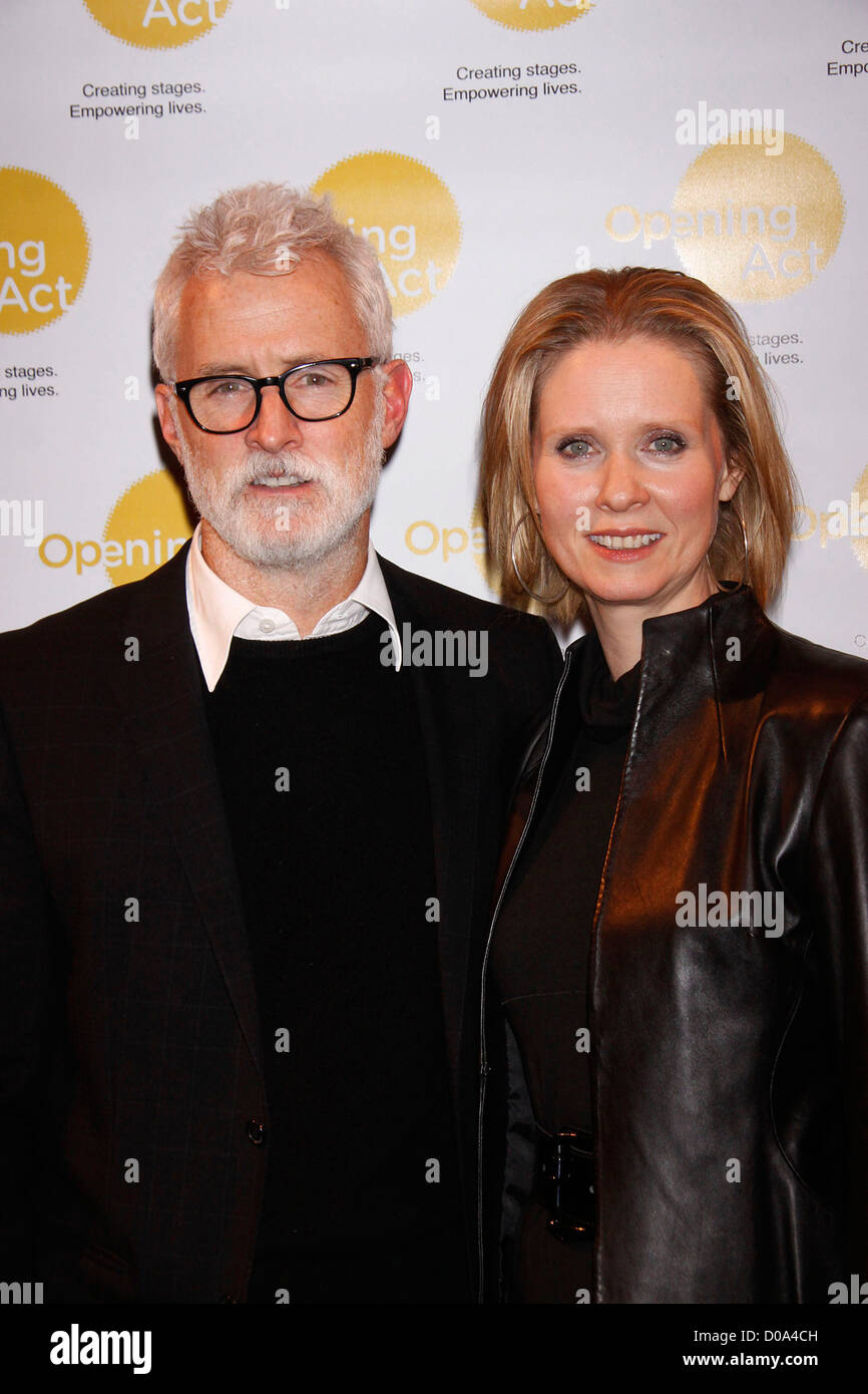 John Slattery and Cynthia Nixon Opening Act's one night only production ...