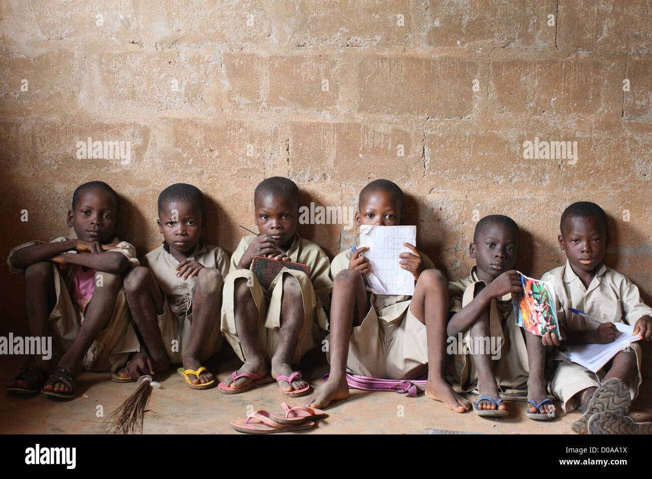 TEACHING IN AFRICA Stock Photo - Alamy