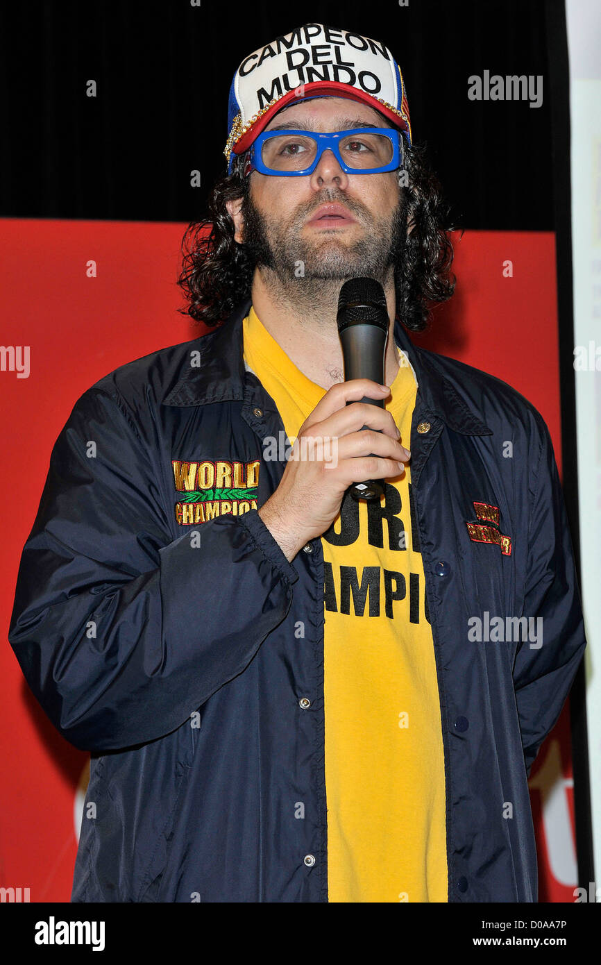 Judah Friedlander autograph session at Chapters Festival Hall promoting ...