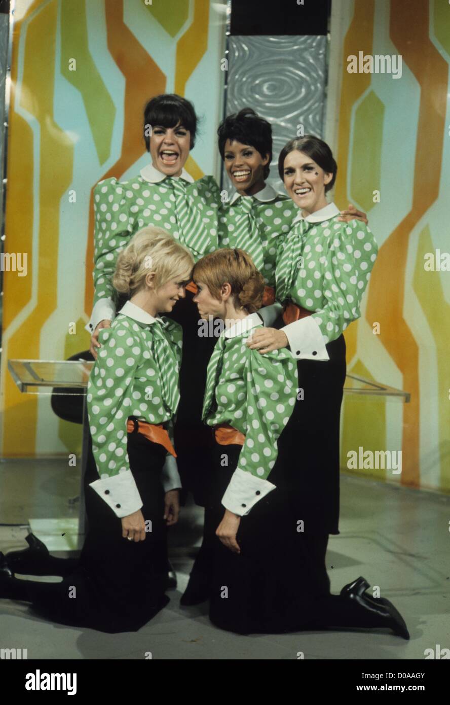 Ruth buzzi hi-res stock photography and images - Alamy