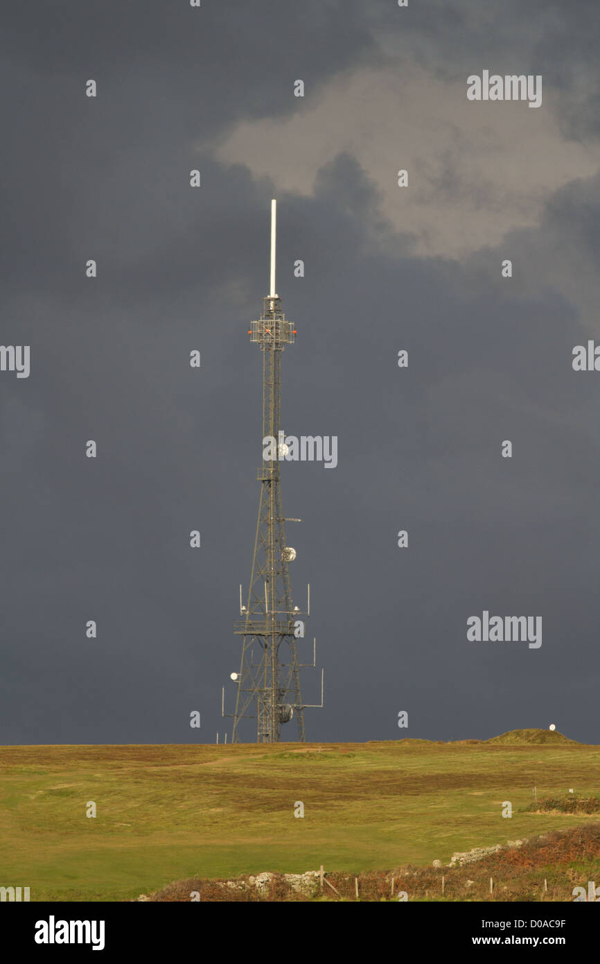 Television mast hi-res stock photography and images - Alamy
