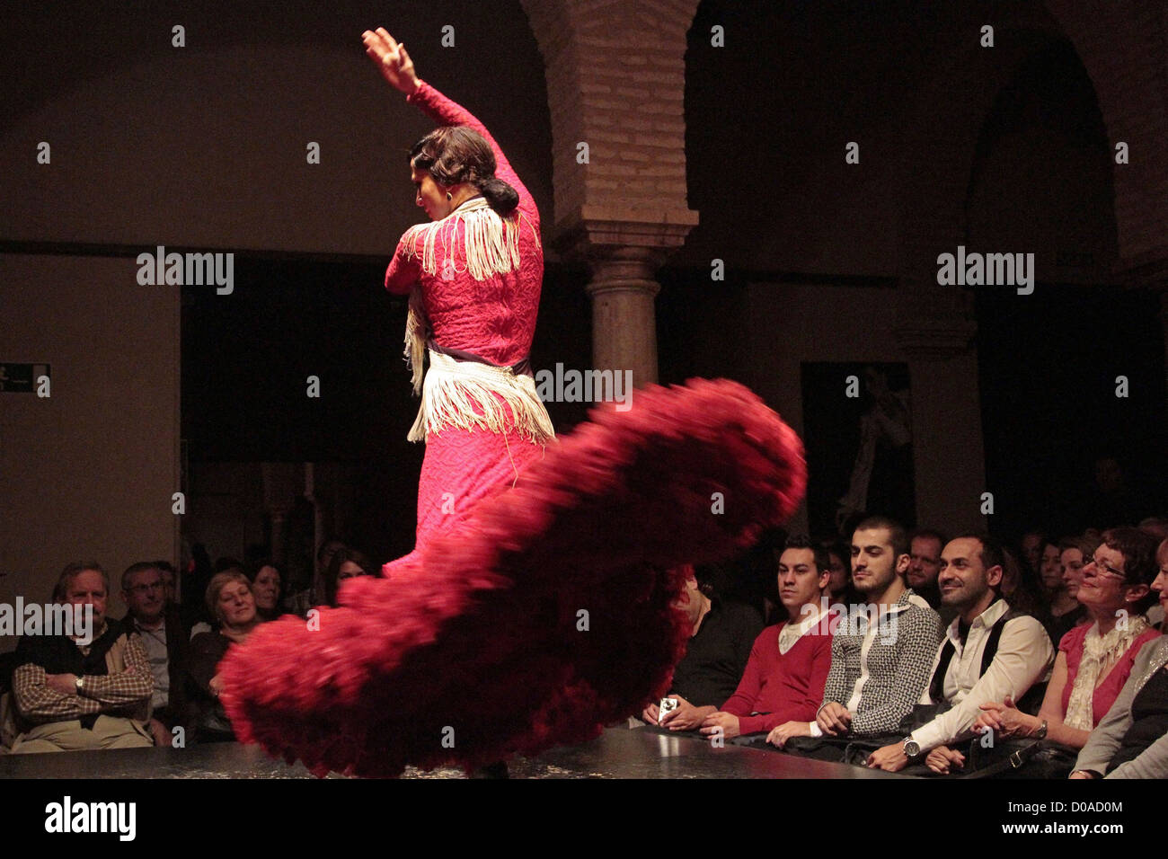 FLAMENCO PERFORMANCE MUSEO DEL BAILE FLAMENCO FLAMENCO MUSEUM SEVILLE ...