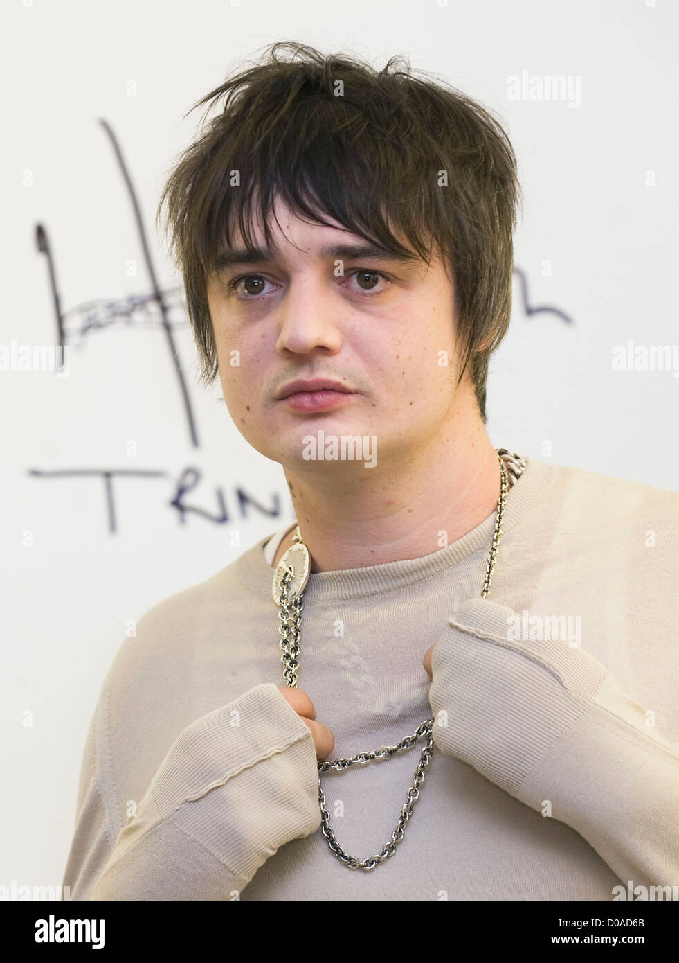 Pete Doherty Jewelry Kate Moss Starts New Sock Trend: Photo 108531