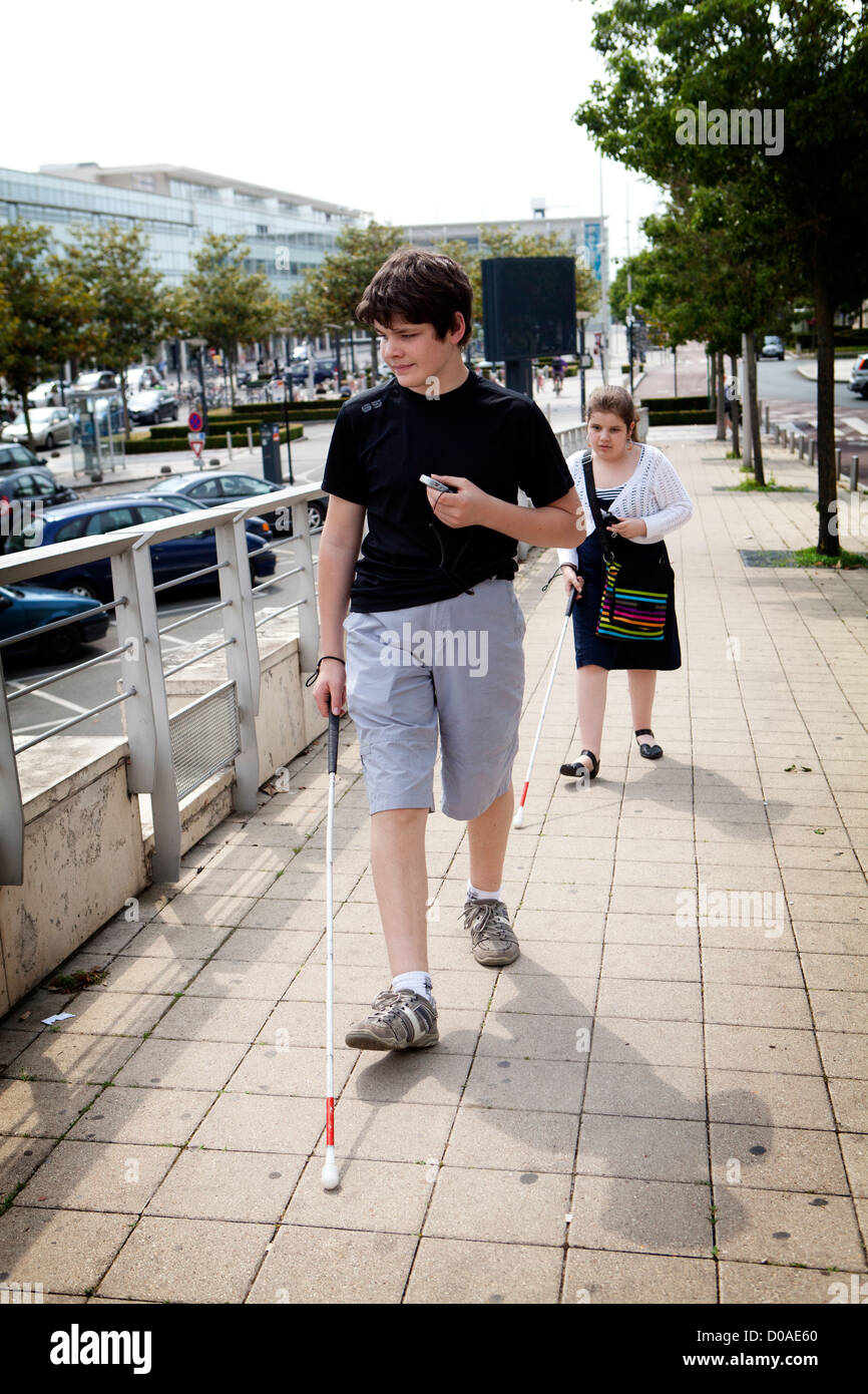 Blind teenager hi-res stock photography and images - Alamy