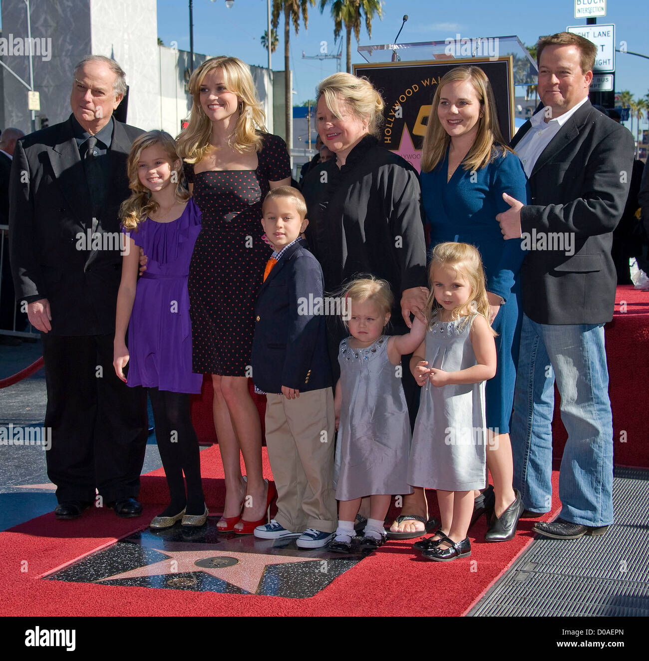 Reese Witherspoon and her children Ava and Deacon and family Reese ...