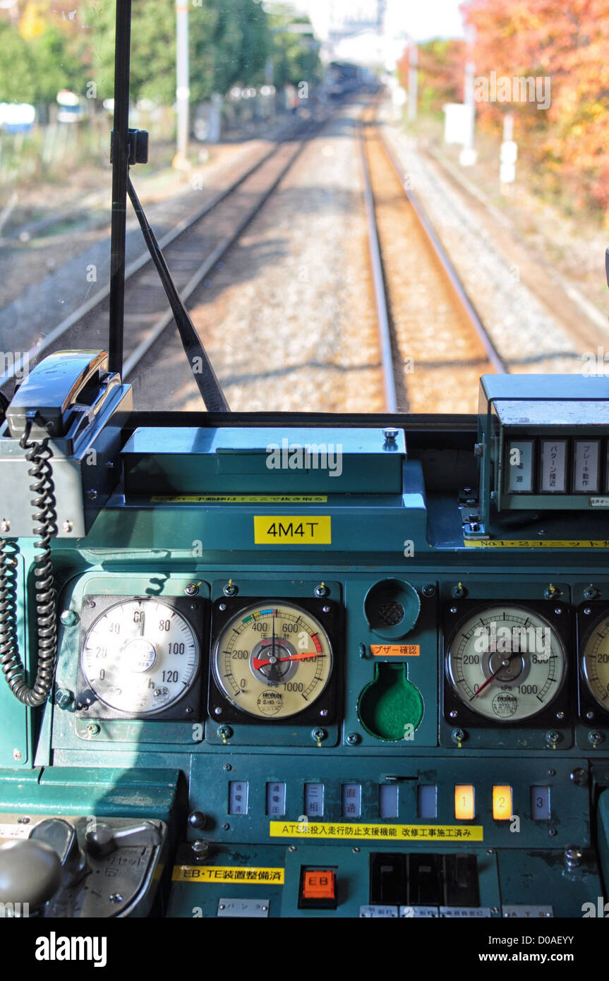 Train drivers cab view hi-res stock photography and images - Alamy