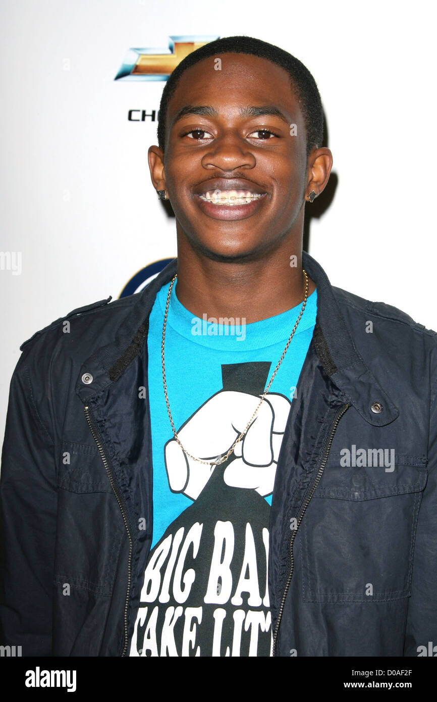 Malcolm David Kelley 8th Annual 'Young Hollywood' Holiday Party held at ...