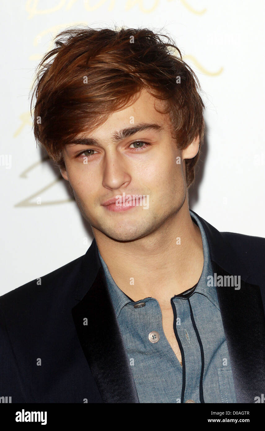 Douglas Booth 2010