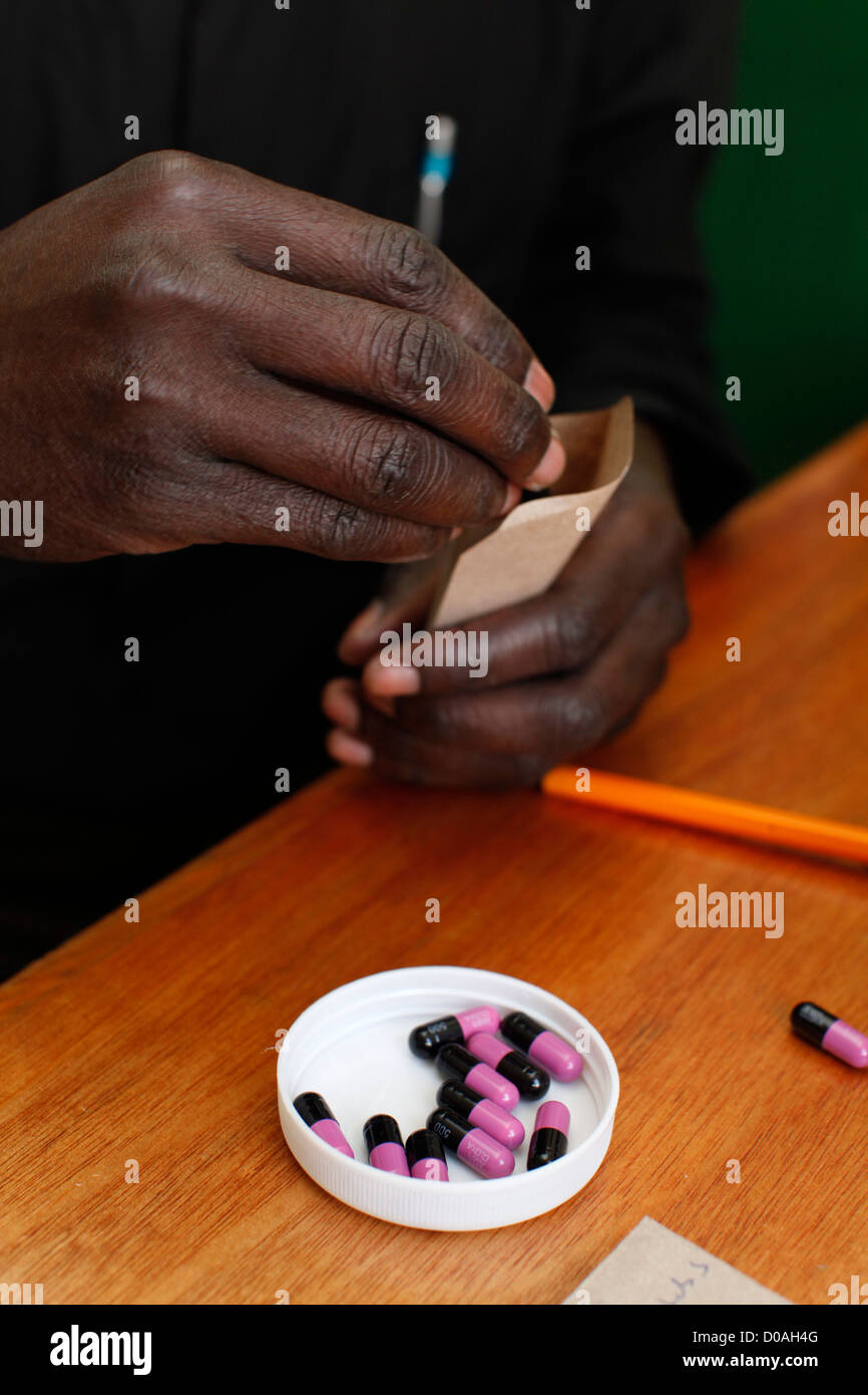 Office aids hi-res stock photography and images - Alamy