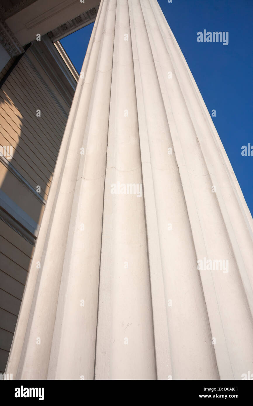 Old but remodeled pillar of historic building Stock Photo - Alamy