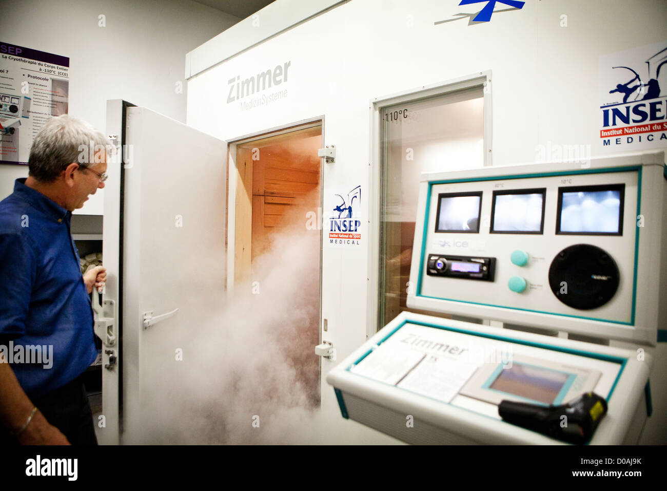 WHOLE BODY CRYOTHERAPY Stock Photo - Alamy