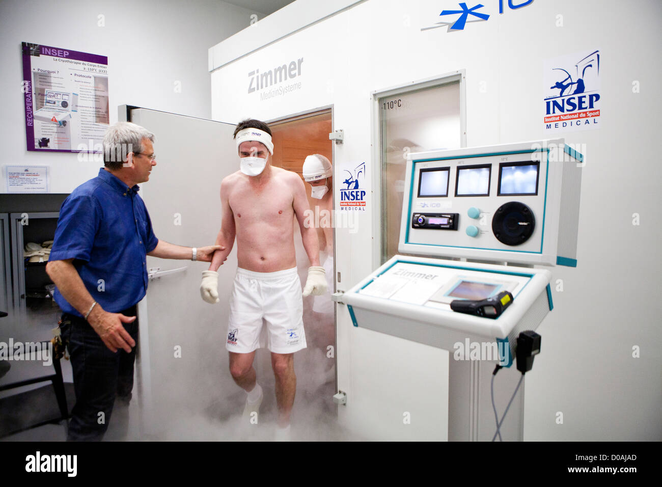 WHOLE BODY CRYOTHERAPY Stock Photo - Alamy