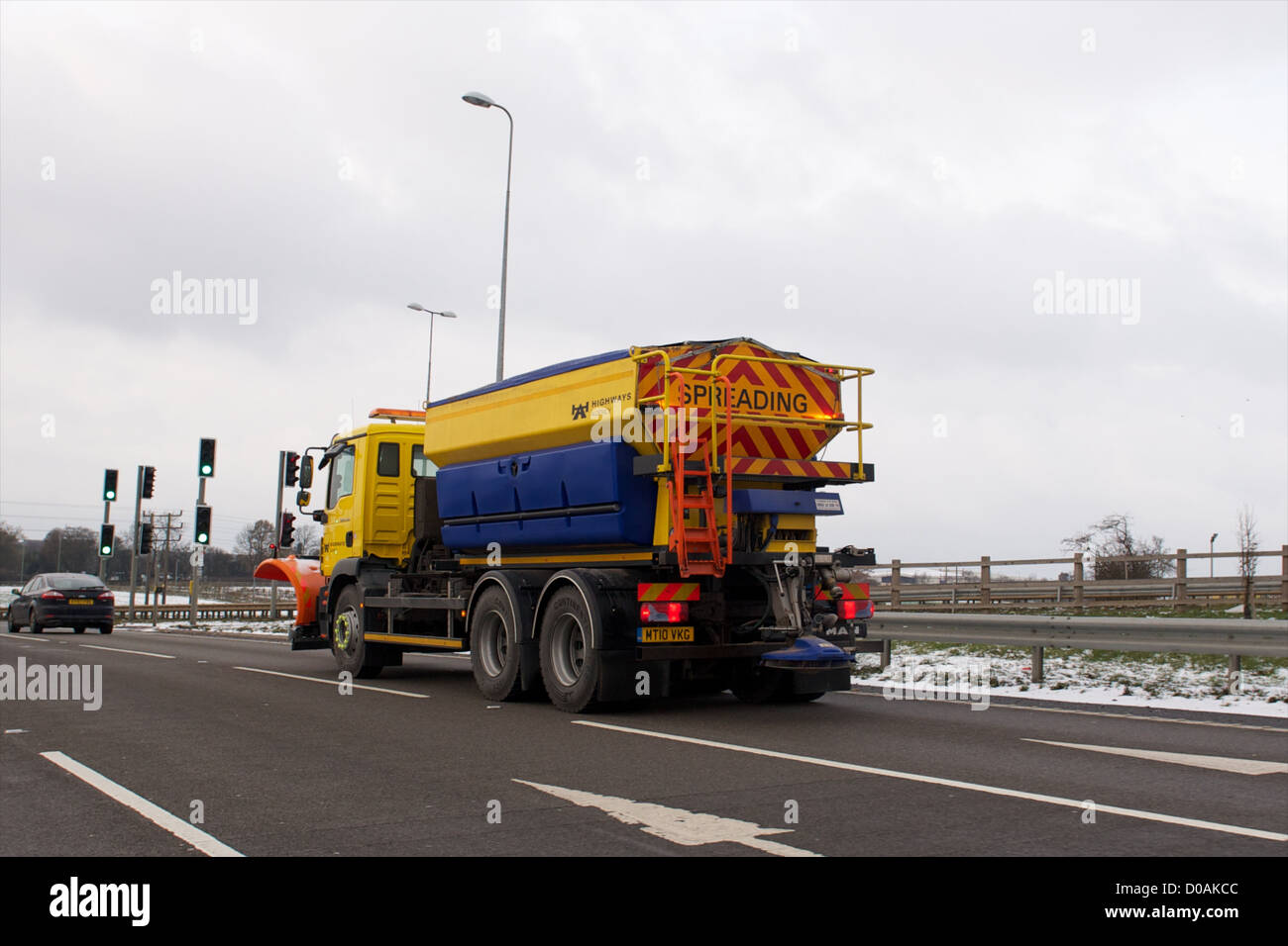 Road gritter truck Snow scenes in Buckinghamshire Buckinghamshire ...