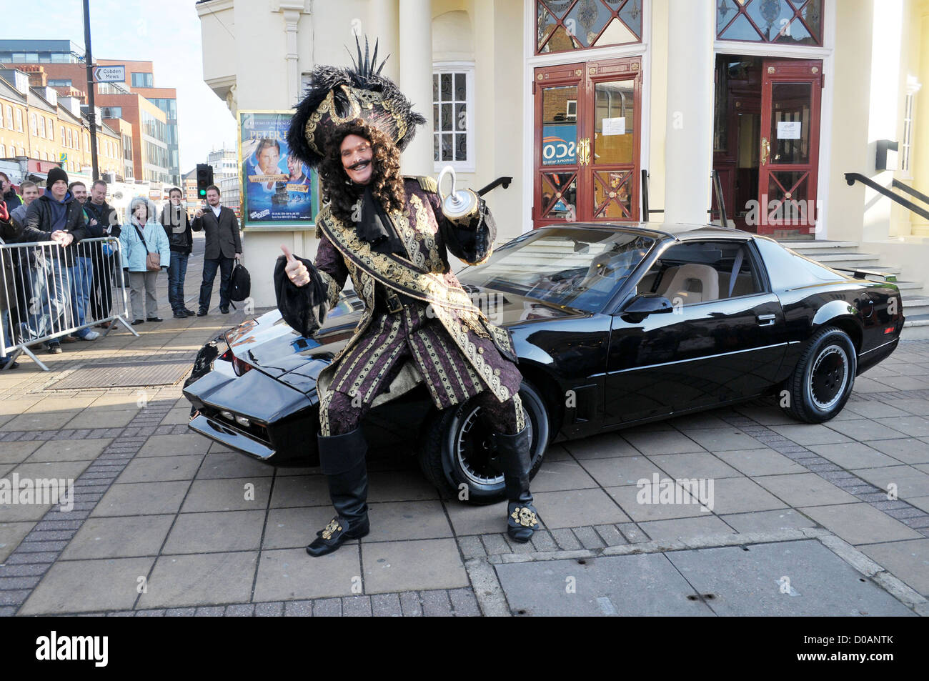 David Hasselhoff poses in his Captain Hook costume New Wimbledon ...
