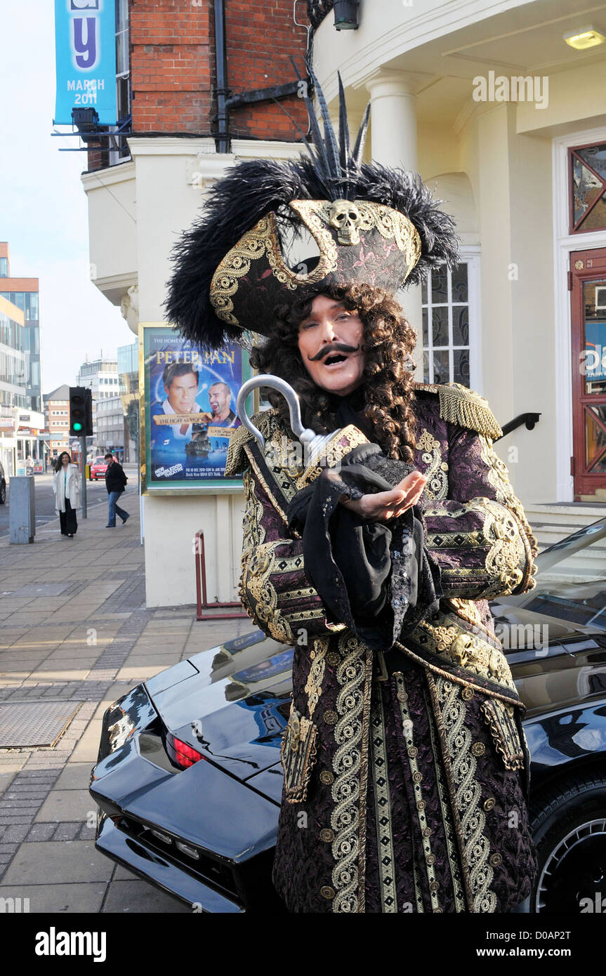 David Hasselhoff poses in his Captain Hook costume New Wimbledon ...