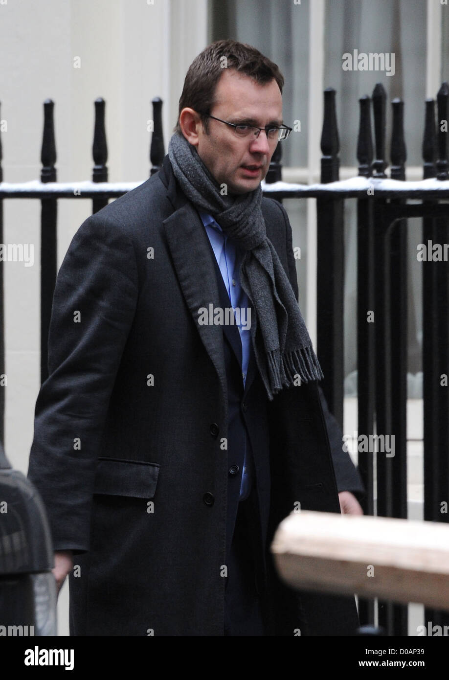 David Cameron's communications director Andy Coulson arrives at Downing ...