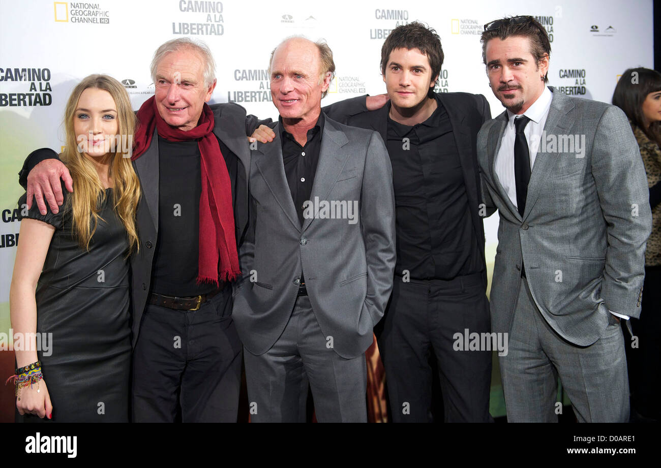 Ed Harris, director Peter Weir, Saoirse Ronan, Jim Sturgess and Colin ...