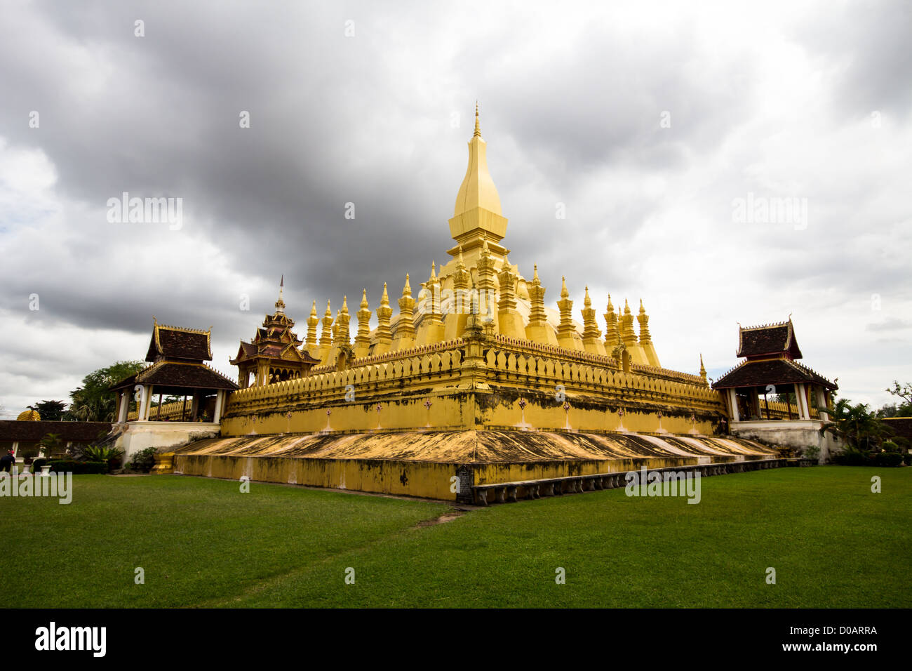 Wat pha that luang hi-res stock photography and images - Alamy