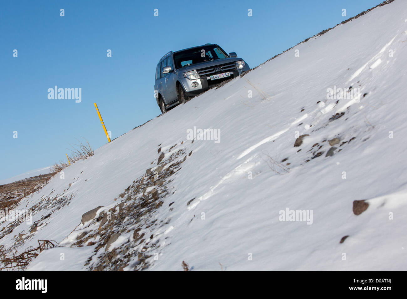 4 wheel road hi-res stock photography and images - Alamy
