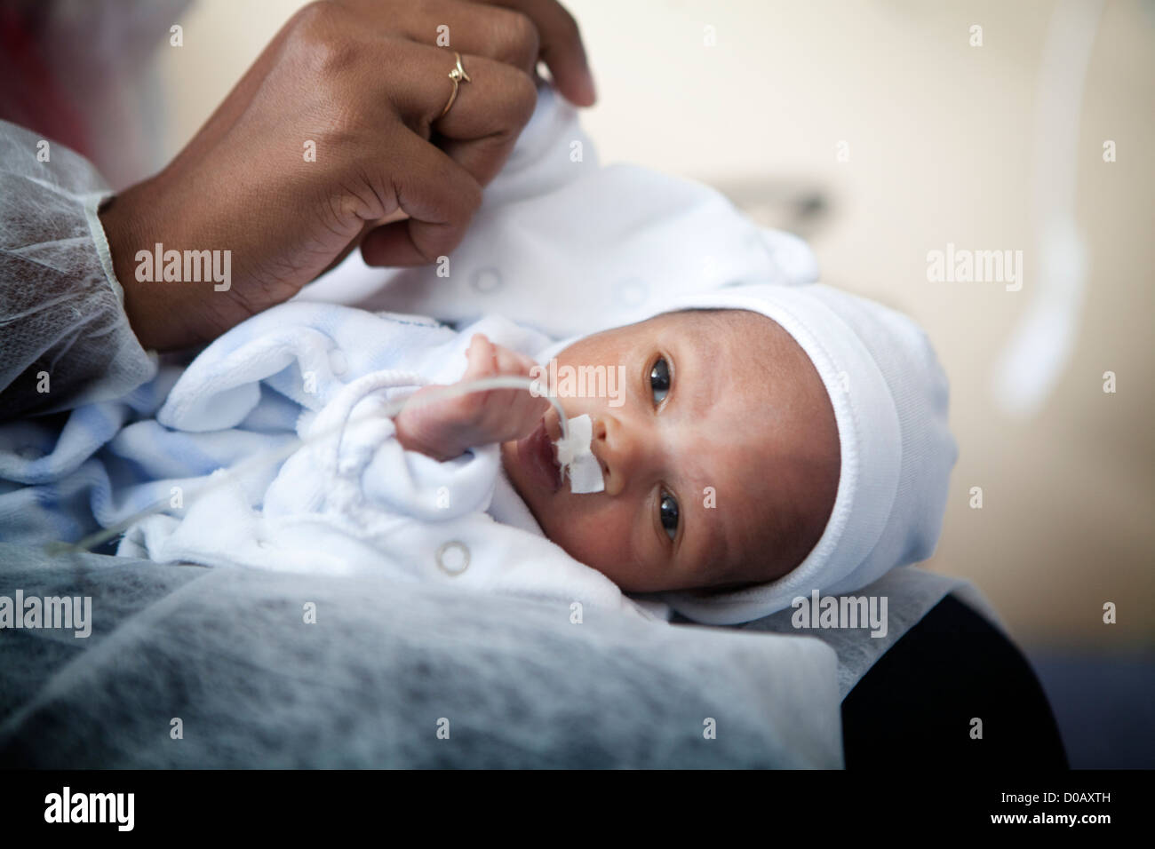Male and female catheters hi-res stock photography and images - Alamy