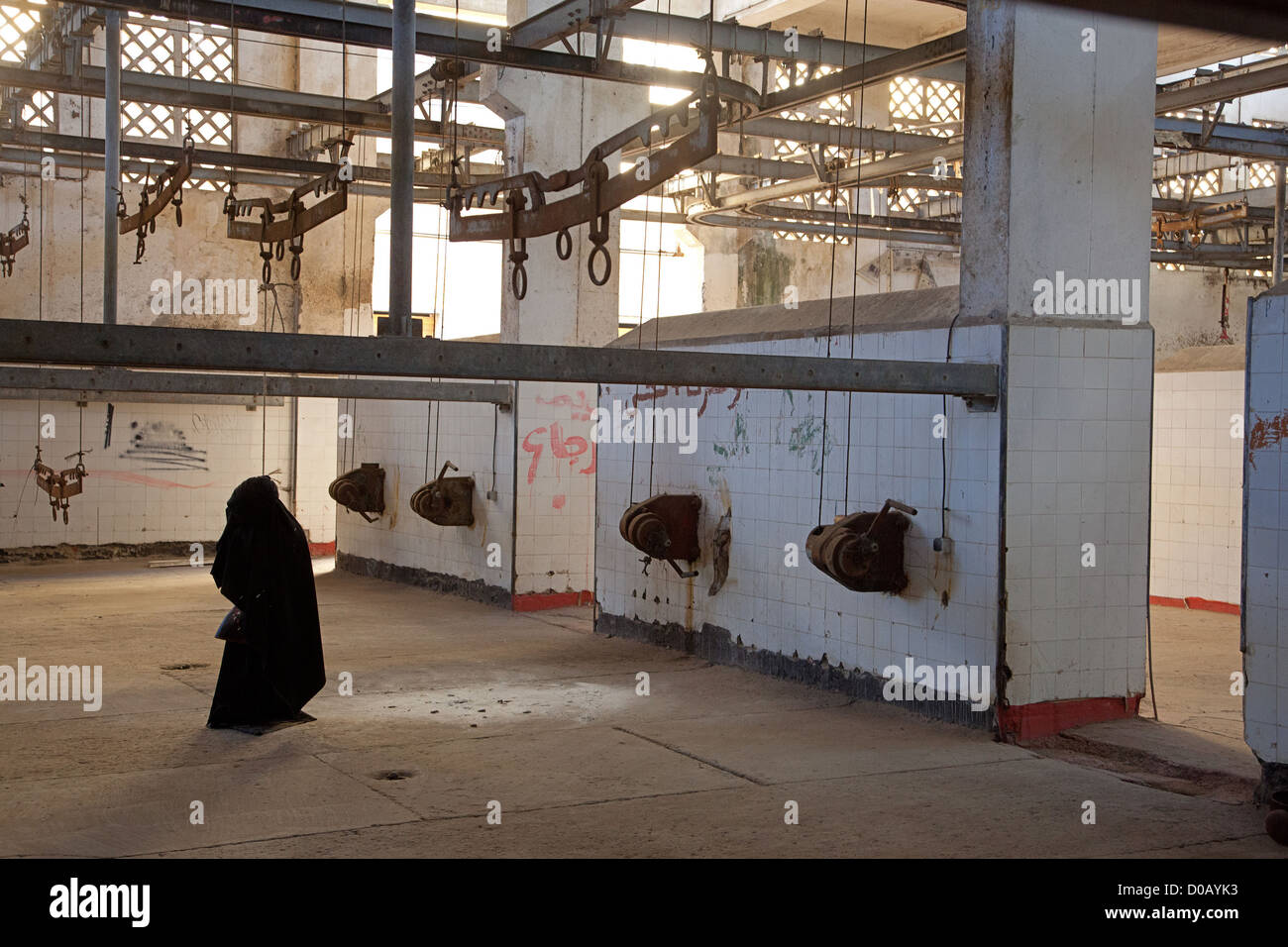 Inside slaughterhouse hi-res stock photography and images - Alamy