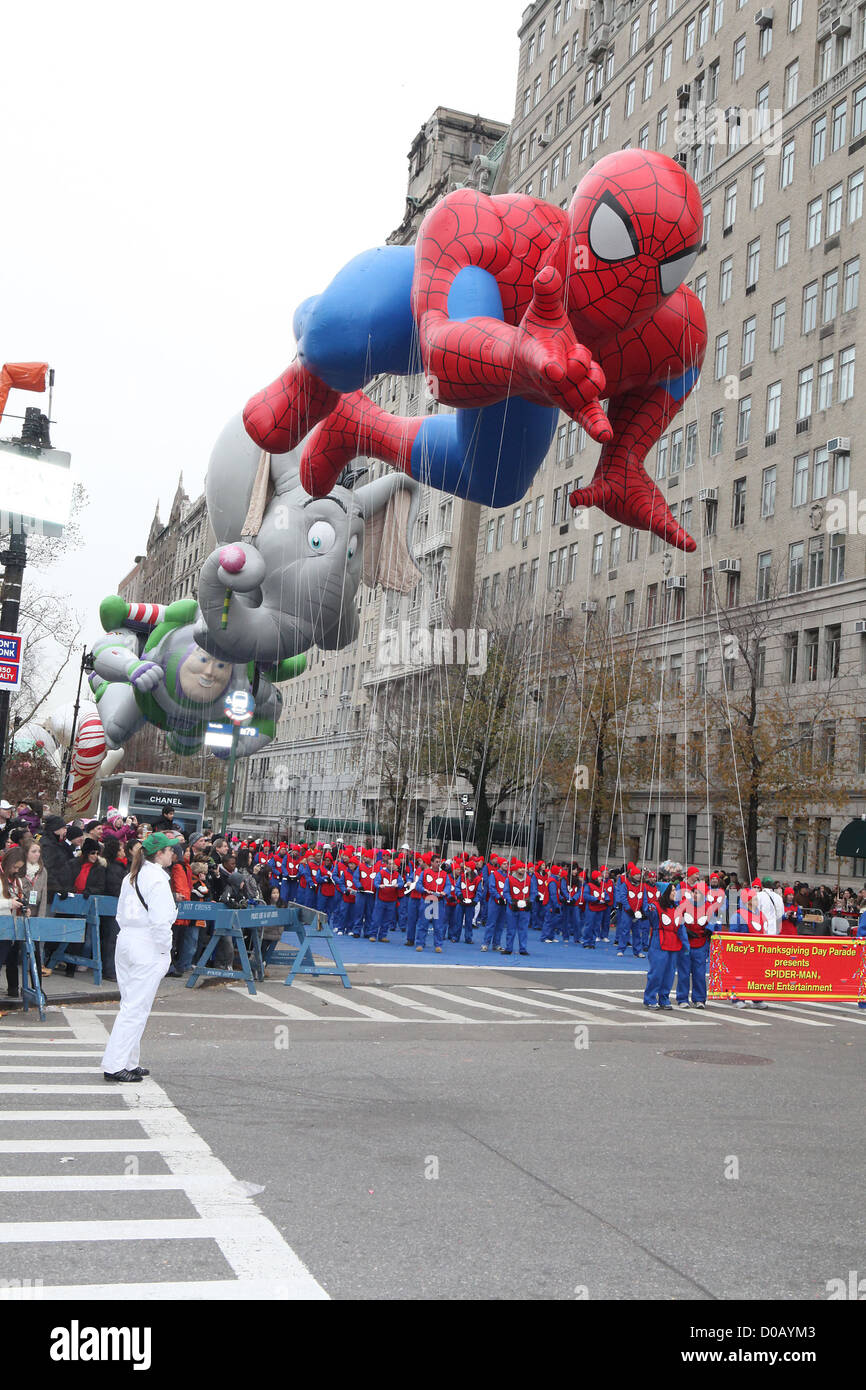 Atmosphere - Spiderman 84th Macy's Thanksgiving Day Parade in New York ...