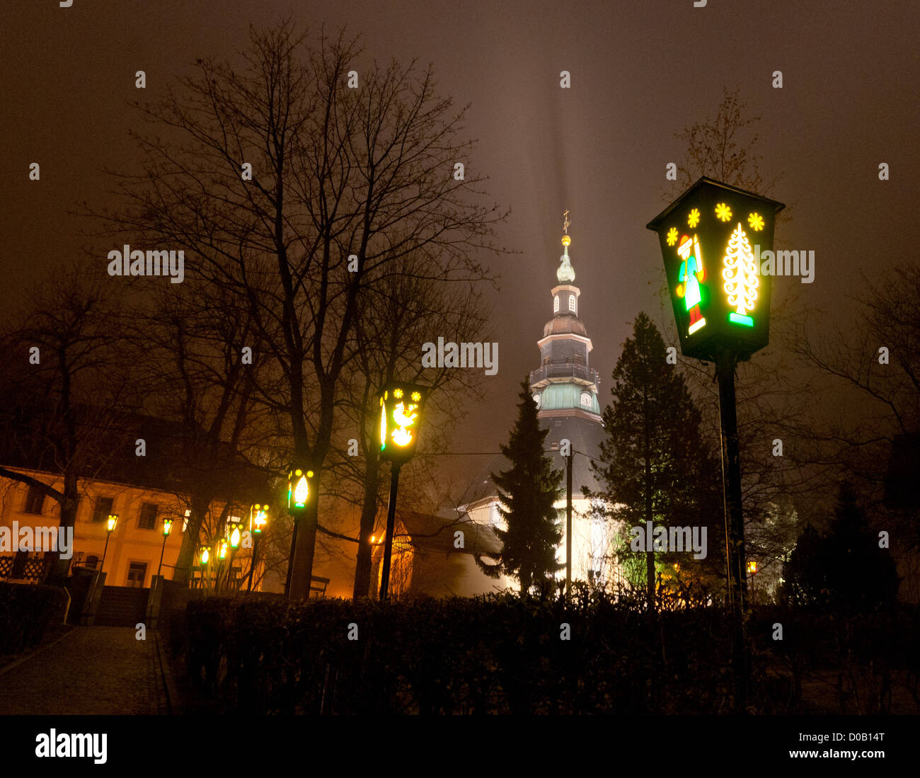 Seiffen, famous for its Christmas woodcrafts, at night, Ore Mountains ...