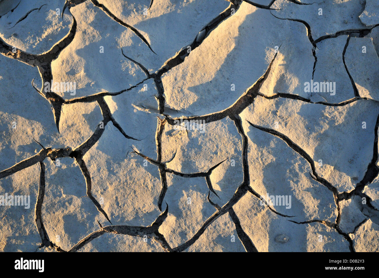 Drought earth cracked hi-res stock photography and images - Alamy