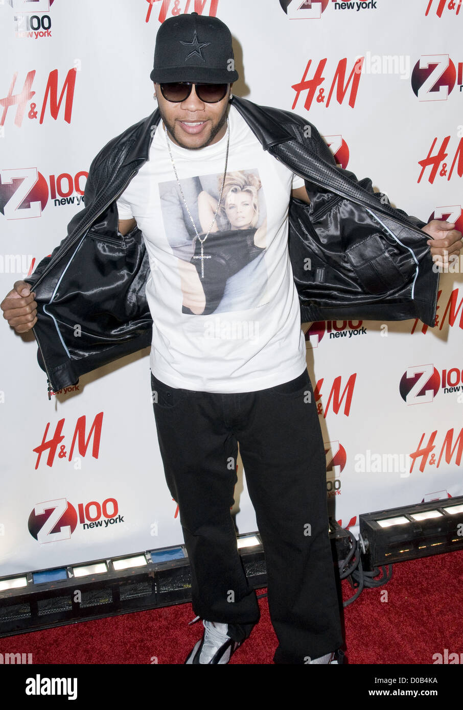 Flo Rida Z 100's Jingle Ball 2010 presented by H&M at Madison Square ...