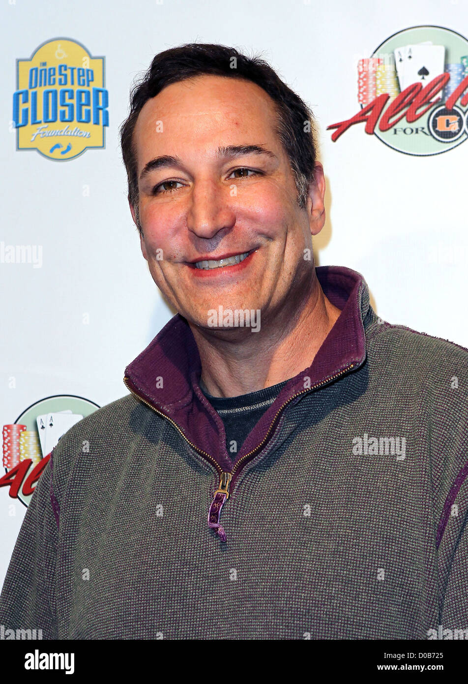 Sam simon one step closer foundation hi-res stock photography and ...
