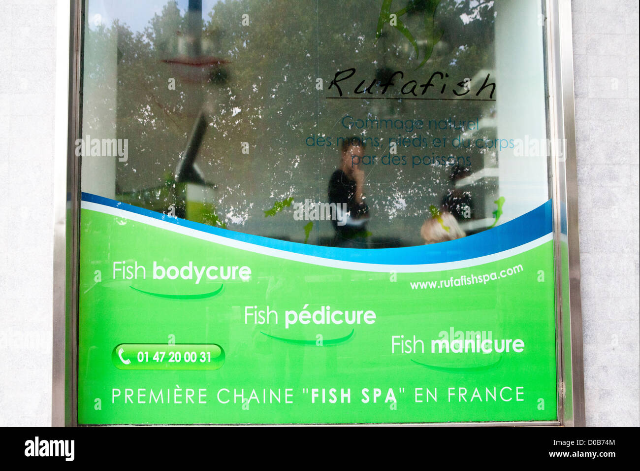 Fish pedicures hi-res stock photography and images - Alamy