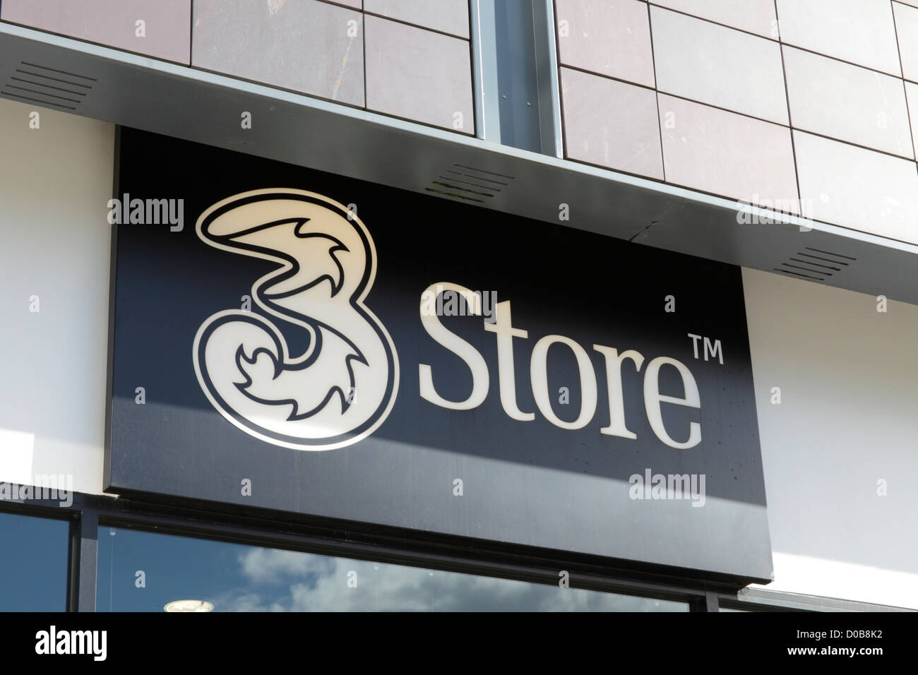 3 store logo hi-res stock photography and images - Alamy