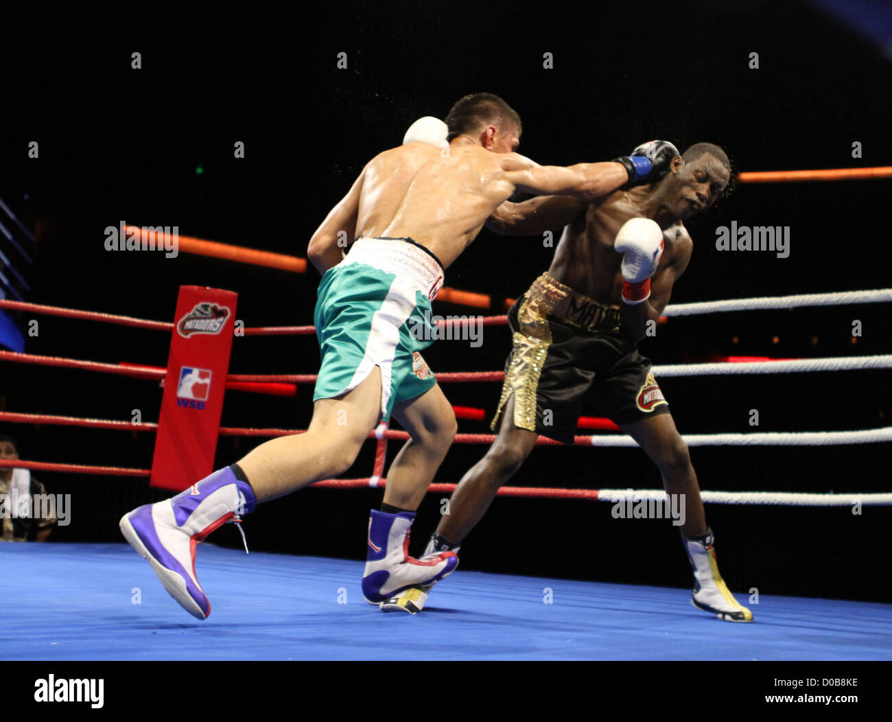 Matador 'Russell "The Haitian Sensation" Lamour' vs Mexico City ...