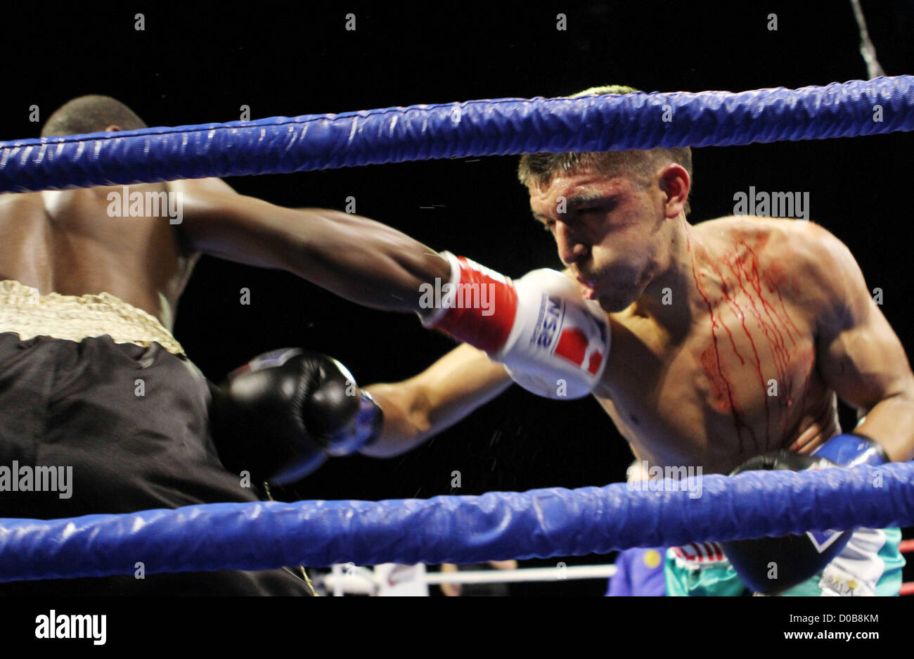 Matador 'Russell "The Haitian Sensation" Lamour' vs Mexico City ...