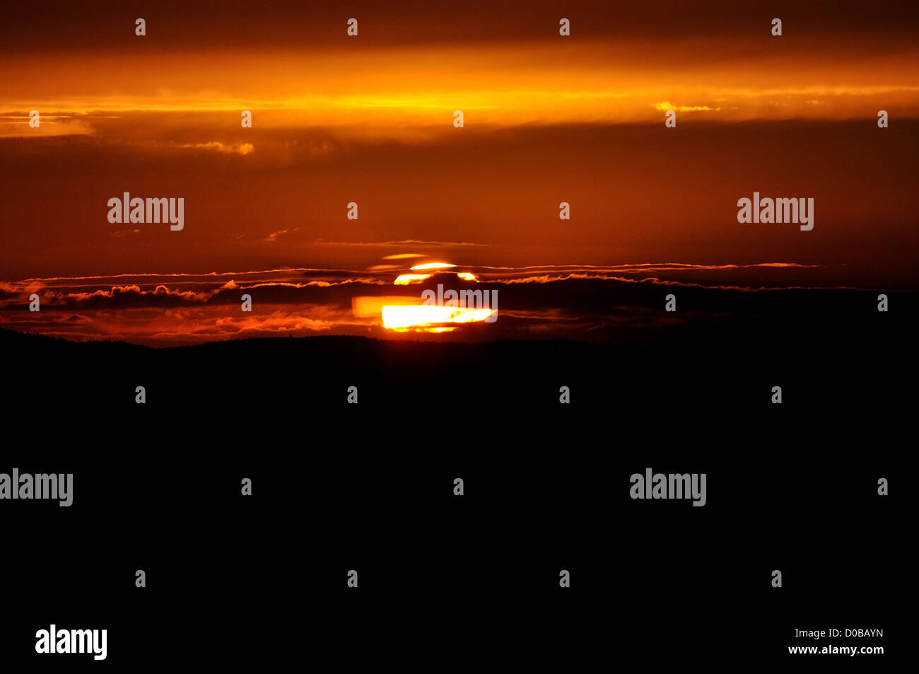 Nice sunset hi-res stock photography and images - Alamy