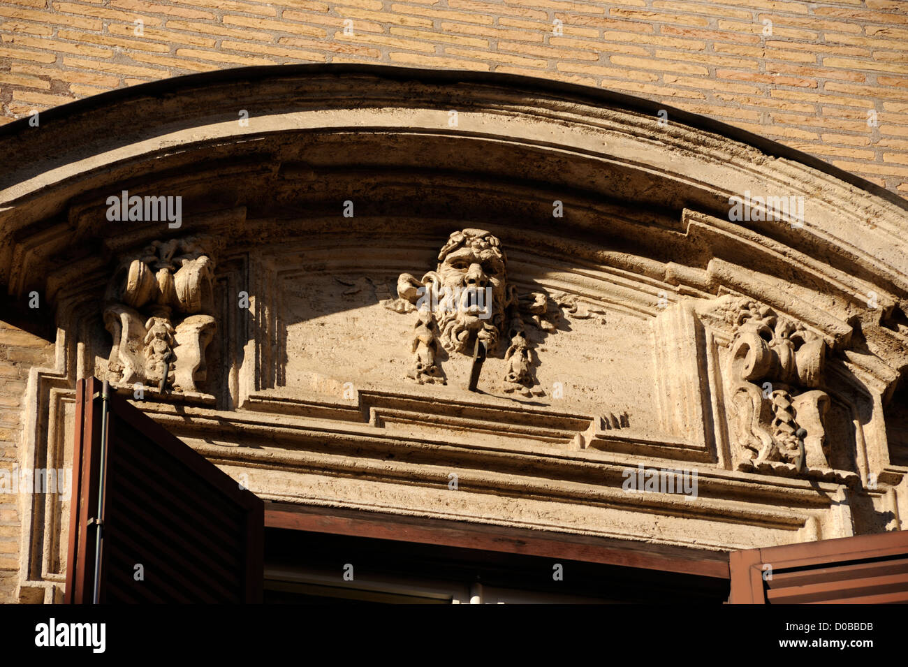 Architectural frieze hi-res stock photography and images - Alamy