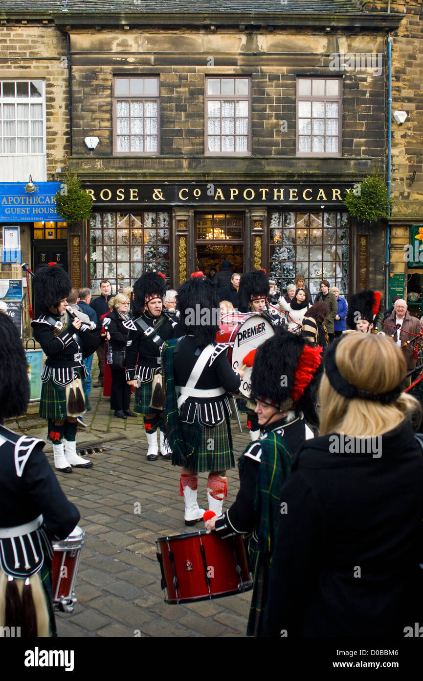 Haworth, West Yorkshire at Christmas Market Time 2012 Stock Photo - Alamy