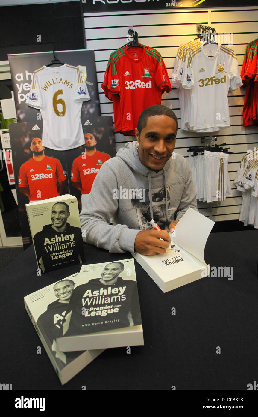Ashley williams footballer hi-res stock photography and images - Alamy