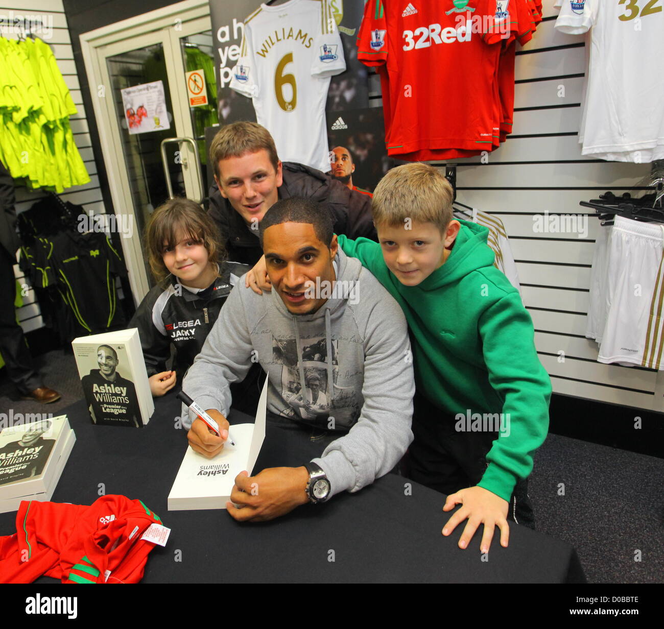 Ashley williams footballer hi-res stock photography and images - Alamy
