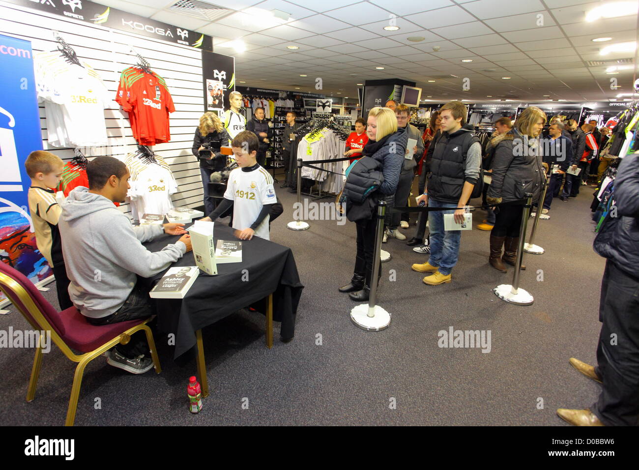 Ashley williams footballer hi-res stock photography and images - Alamy