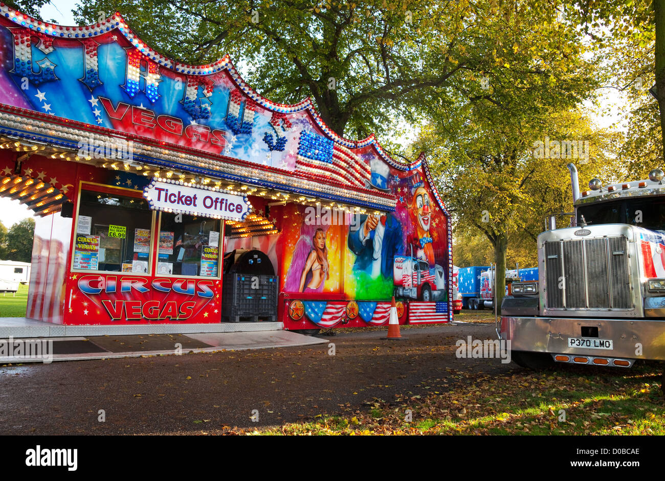 American circus hi-res stock photography and images - Alamy