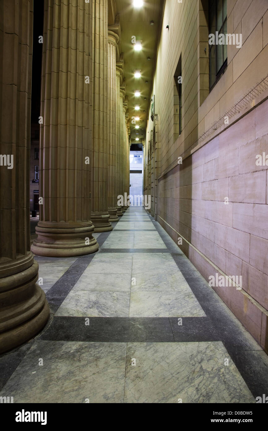 Caird hall city square dundee hi-res stock photography and images - Alamy