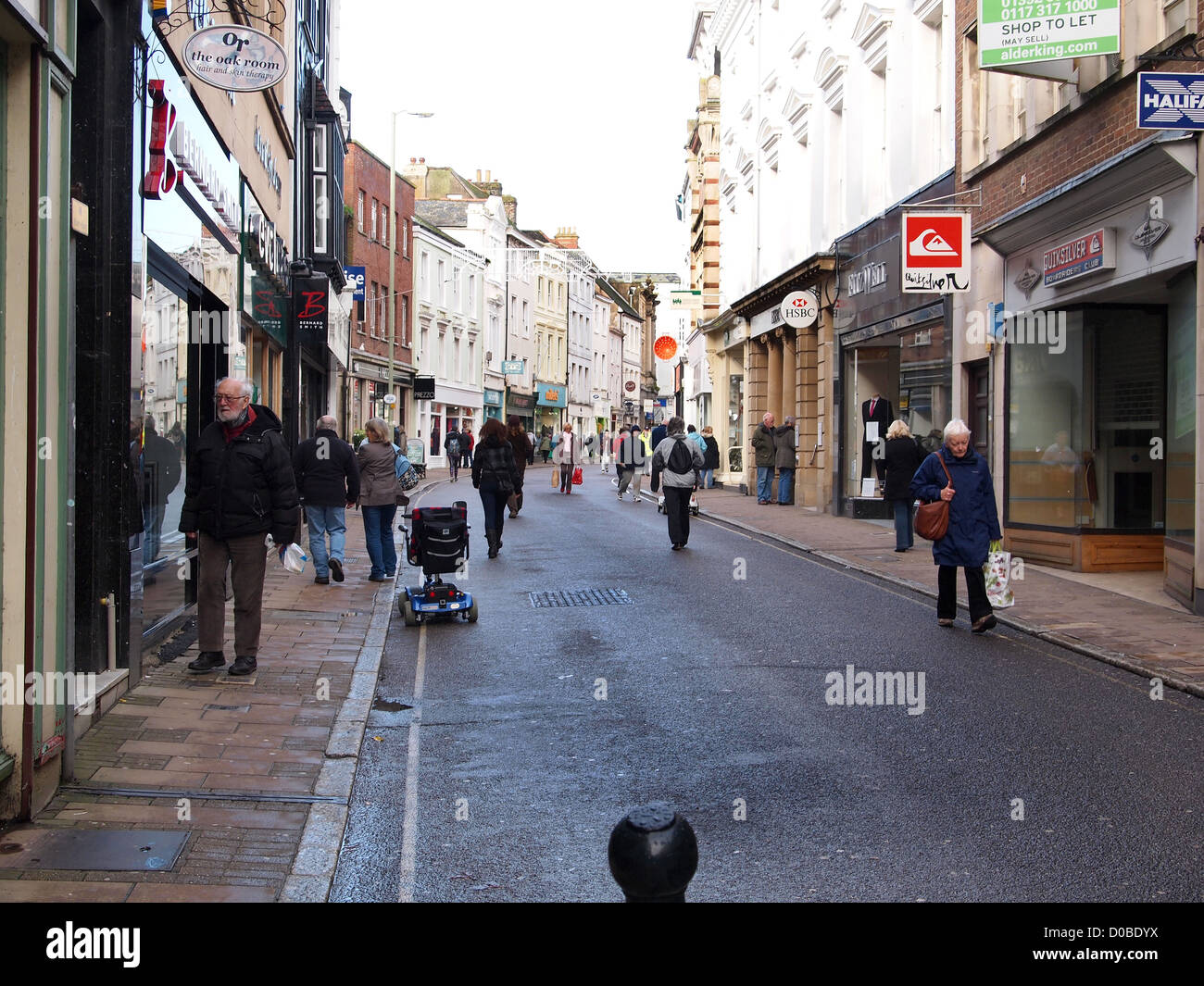 Quite street hi-res stock photography and images - Alamy