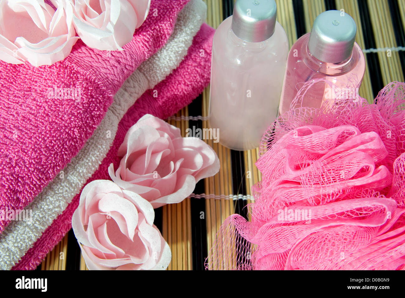 Colored bath towels hi-res stock photography and images - Alamy