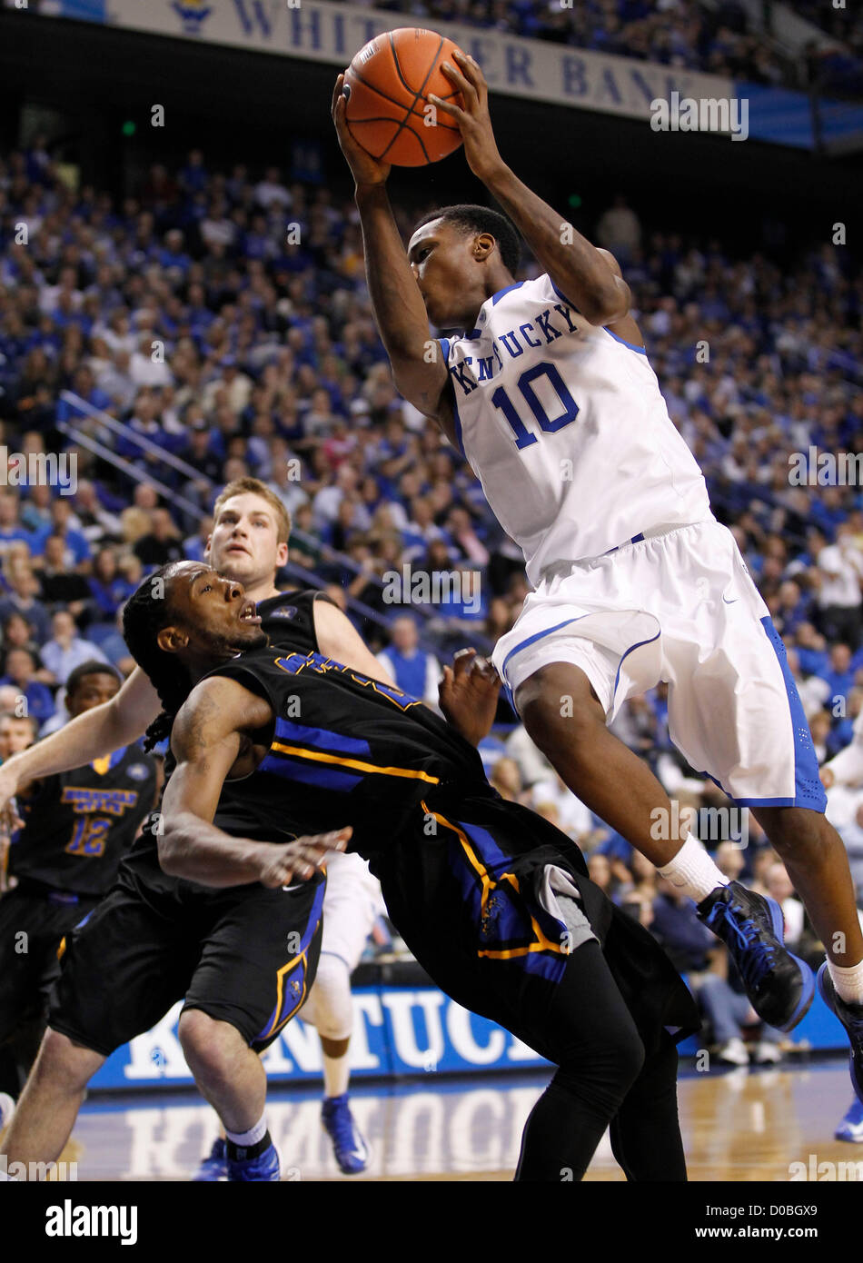 Nov. 21, 2012 - Lexington, KY, USA - Kentucky Wildcats guard Archie ...