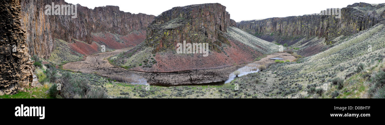 Panorama of an oxbow curve on the East Fork of the Owyhee River in ...