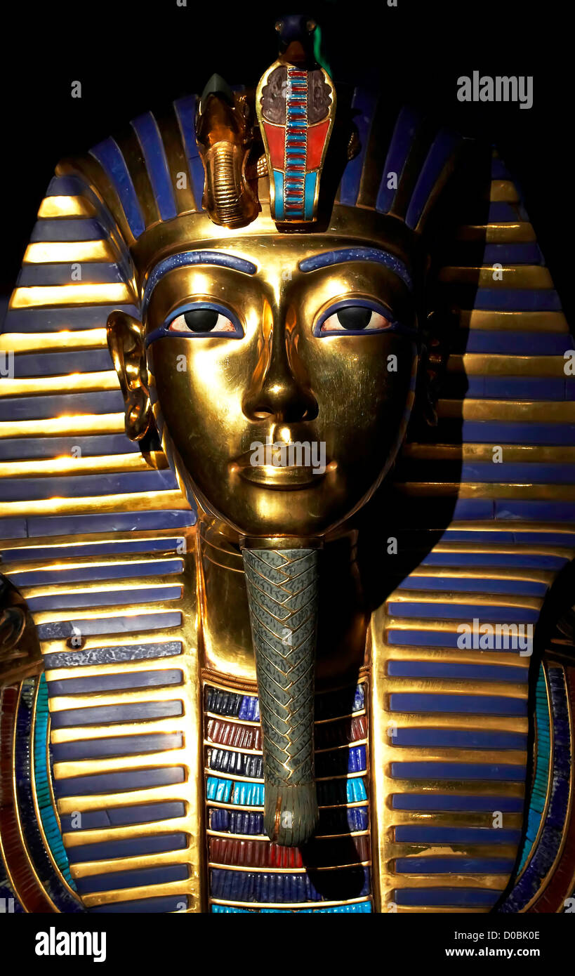 Tutankhamen's golden mask Stock Photo - Alamy