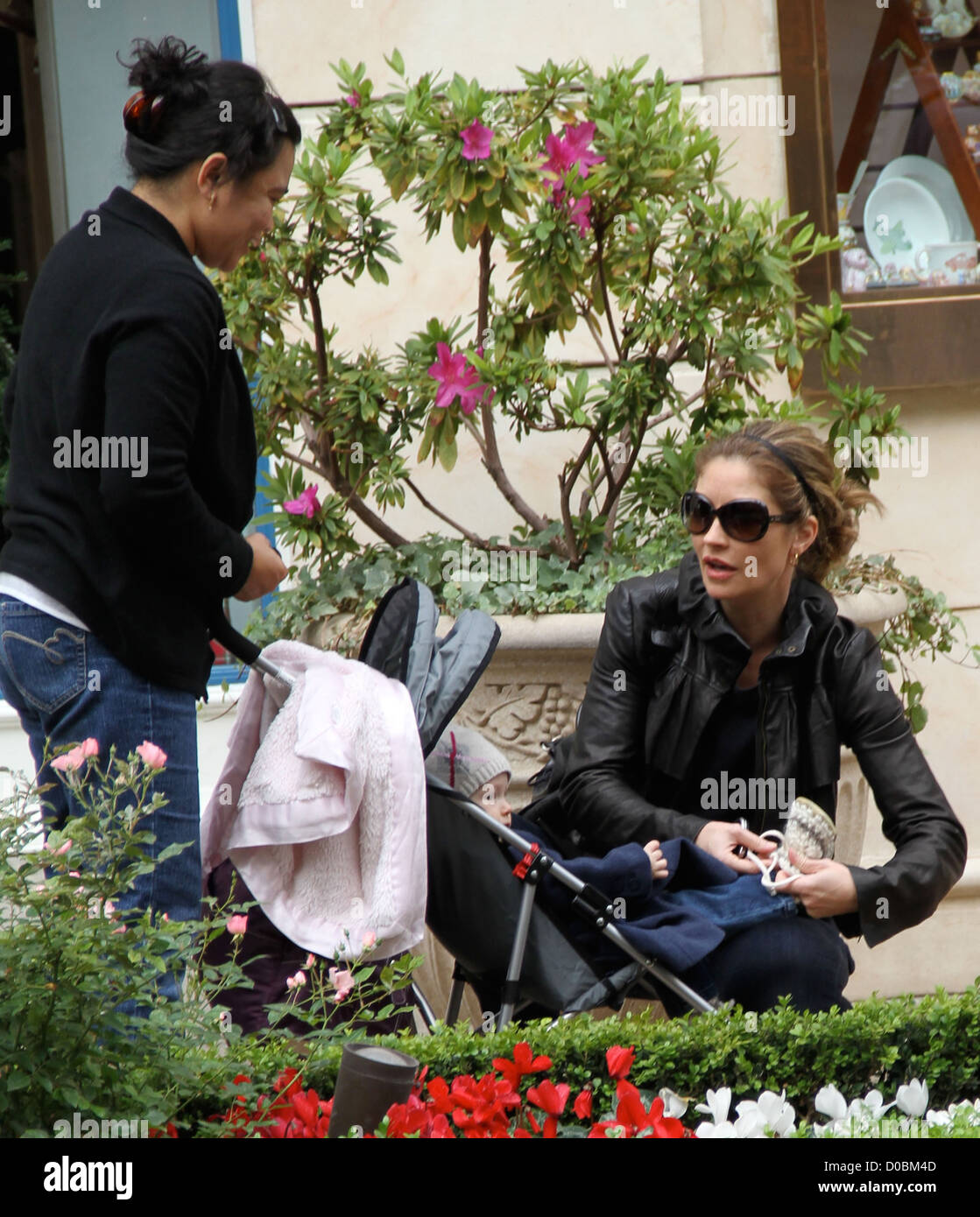 Rebecca Gayheart Takes Her Son Shopping At The Grove In Hollywood Los 8003